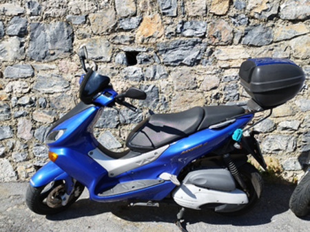 YAMAHA yamaha-maxster-125-neu-tuv Gebrauchtmotorrad