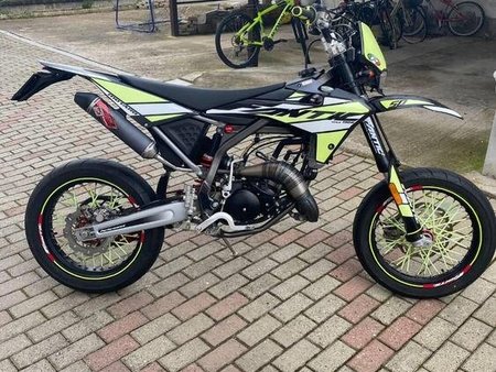 FANTIC MOTOR vendo-fantic-motor-motard-50-m-performance-2t-2019-usata-a ...