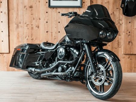 HARLEY DAVIDSON harley-davidson-road-glide-l-a-club-style-bagger-cult ...