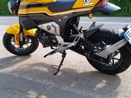 EUROCKA moto-motrac-m5-50cc-super-motard Used - the parking motorcycles