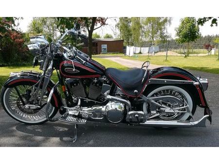 HARLEY DAVIDSON harley-springer-im-chicano-style Used - the parking ...