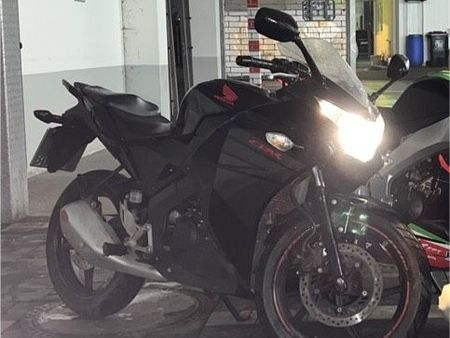 HONDA honda-cbr-125-r-jc50 Gebrauchtmotorrad