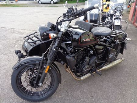 MOTO GUZZI gespann-cj-650-seitenwagen-beiwagen Gebrauchtmotorrad