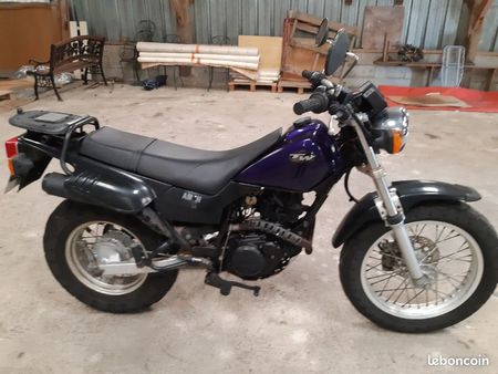 YAMAHA MOTO 125 TW occasion - Le Parking