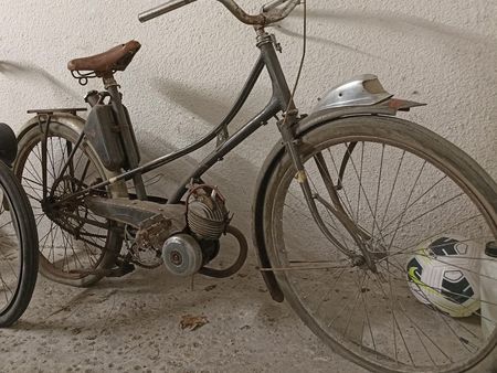 MBK mobylette-motobecane-av3 occasion - Le Parking