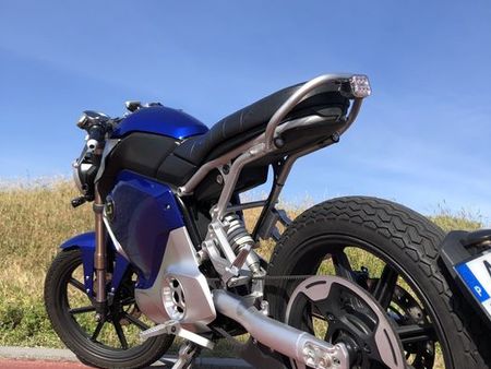 SUPER SOCO super-soco-tc-max-custom-cafe-racer-100-eletrica-madalena ...