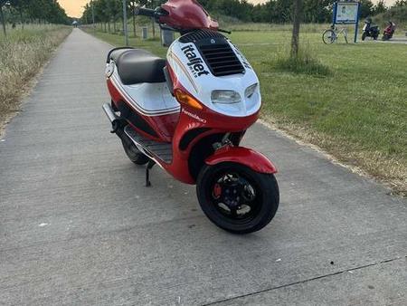 ITALJET italjet-formula-50-lc-scooters-peugeot-marktplaats ...