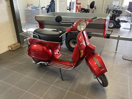 PIAGGIO piaggio-vespa-vespa-px-200e-dyl678 Gebrauchtmotorrad