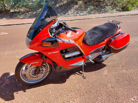 HONDA honda-st1100-motorcycle Used - the parking motorcycles