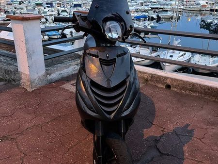 PIAGGIO zip-2t occasion - Le Parking