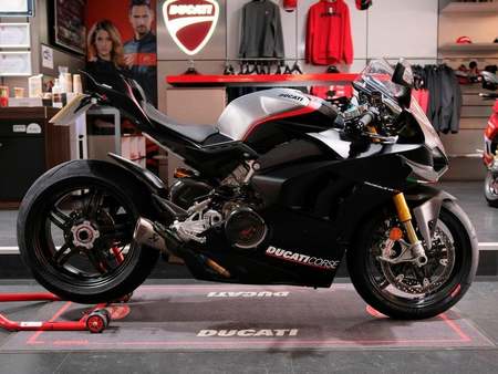 DUCATI 2021-ducati-panigale-v4-sp-in-winter-test-livery-number-306 Used ...