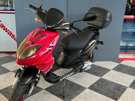 KEEWAY keeway-focus-50-cc-bom-estado em segunda mão - O Parking