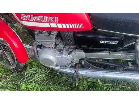 SUZUKI suzuki-gt-125 Used - the parking motorcycles