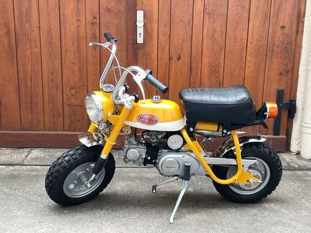HONDA honda-monkey-z50a-starrrahmen-z50j-atc-gorilla-dax-strretfighter ...