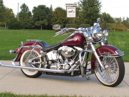 HARLEY DAVIDSON 2002-harley-davidson-flstc-heritage-softail-classic ...