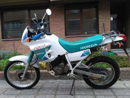 HONDA honda-nx-250 occasion - Le Parking