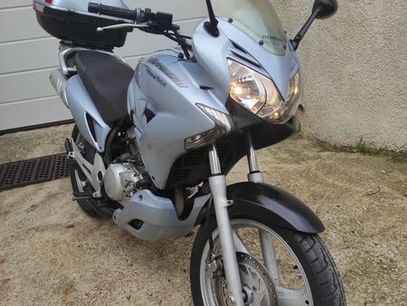 HONDA varadero-125-2008-injection occasion - Le Parking