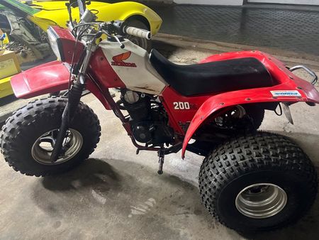 HONDA honda-atc-200x-big-red-trike-winterpreis-strassenzul-evtl-tausch ...