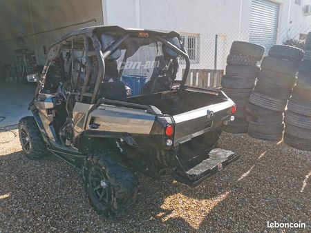 CANAM can-am-commander-1000-4x4 occasion - Le Parking