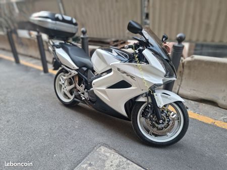 HONDA 800-vfr-abs-2013-vtec occasion - Le Parking