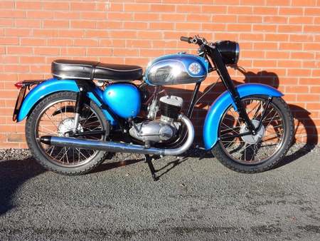 BSA bsa-bantam-d14b-175-cc-1968-matching-numbers Used - the parking ...