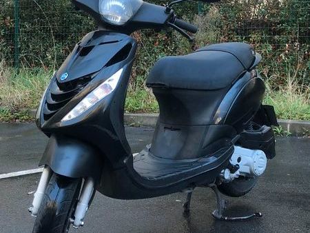 PIAGGIO piaggio-zip-4t-2018-euro-4-cdi-doppler-alarme-piaggio-reviser ...