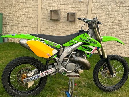 KAWASAKI kawasaki-kx500-af Used - the parking motorcycles