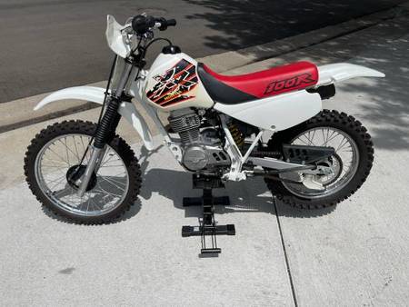 1999 Honda Xr100 Dirt Bike