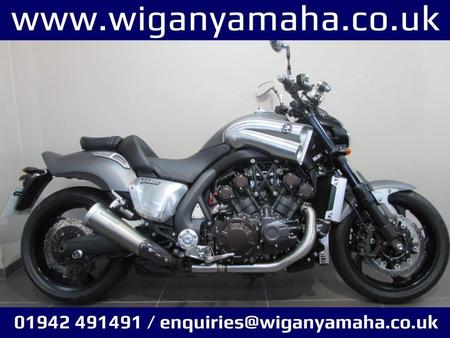 YAMAHA VMAX Used - the parking motorcycles