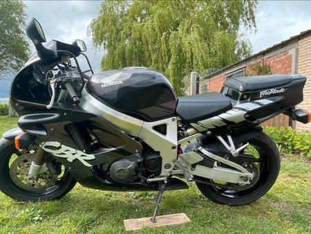 HONDA 2-honda-cbr900rr-sc28-premiere-generation Used - the parking ...