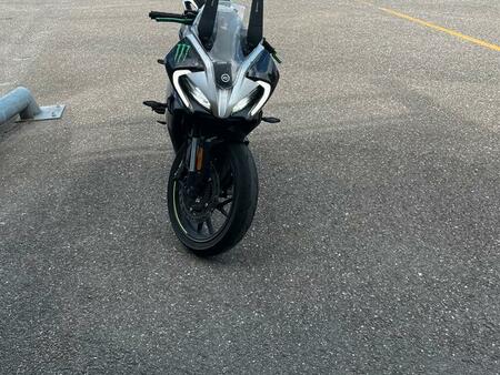 CFMOTO cf-moto-300-sr Used - the parking motorcycles